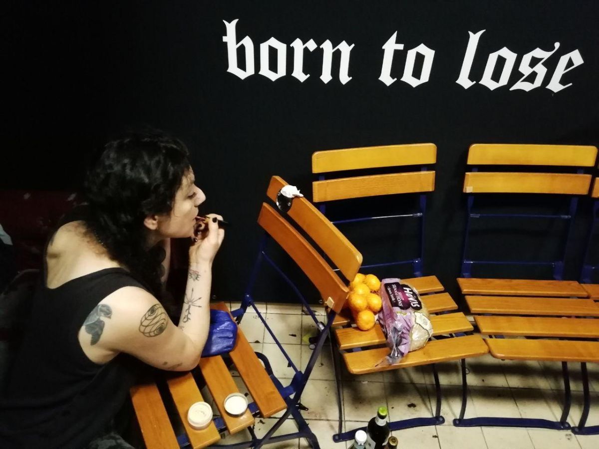 15 questions | Interview | Jessica Moss | Explosions Inside