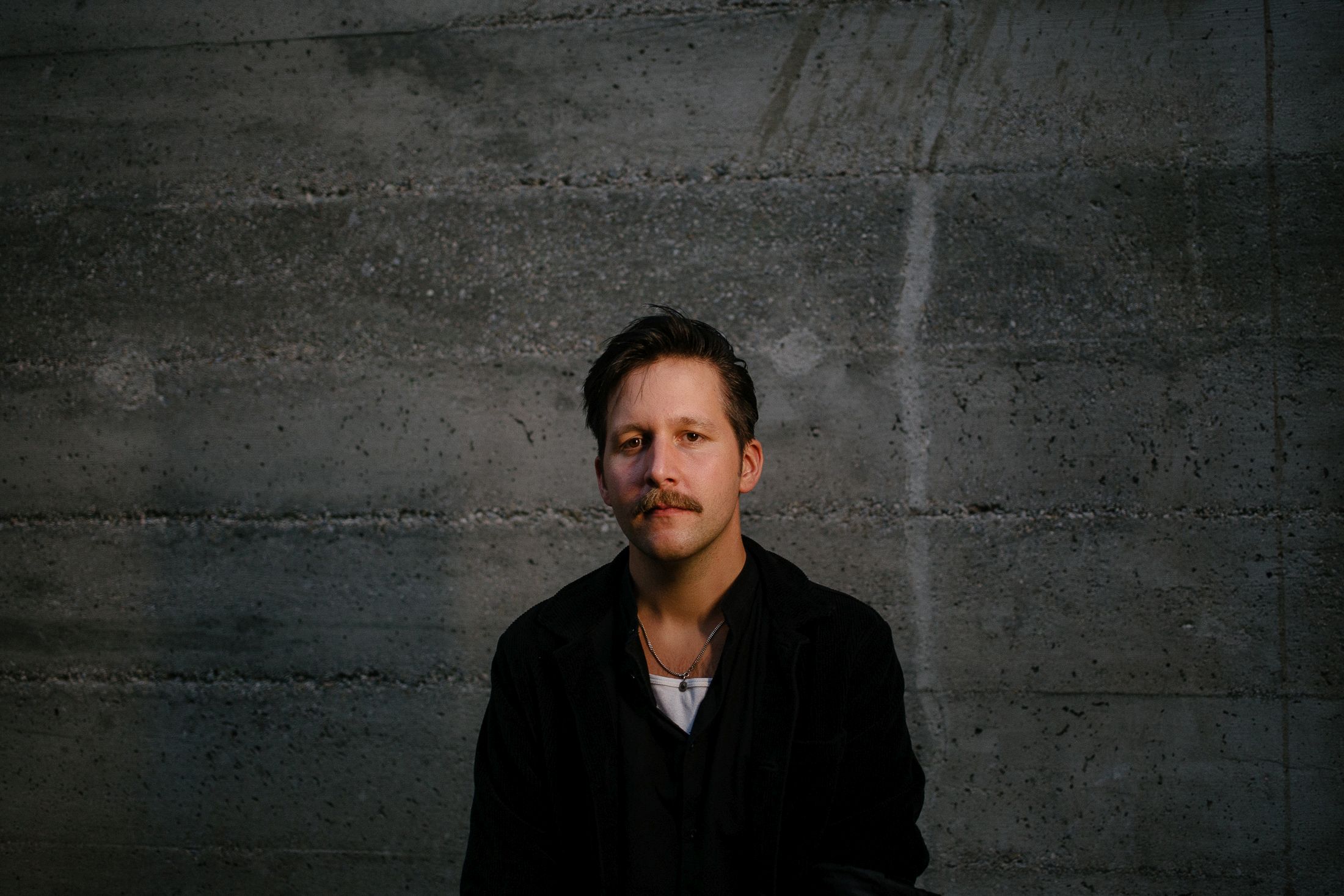 15 questions | Interview | Simon Popp | Let the Dog Walk Through